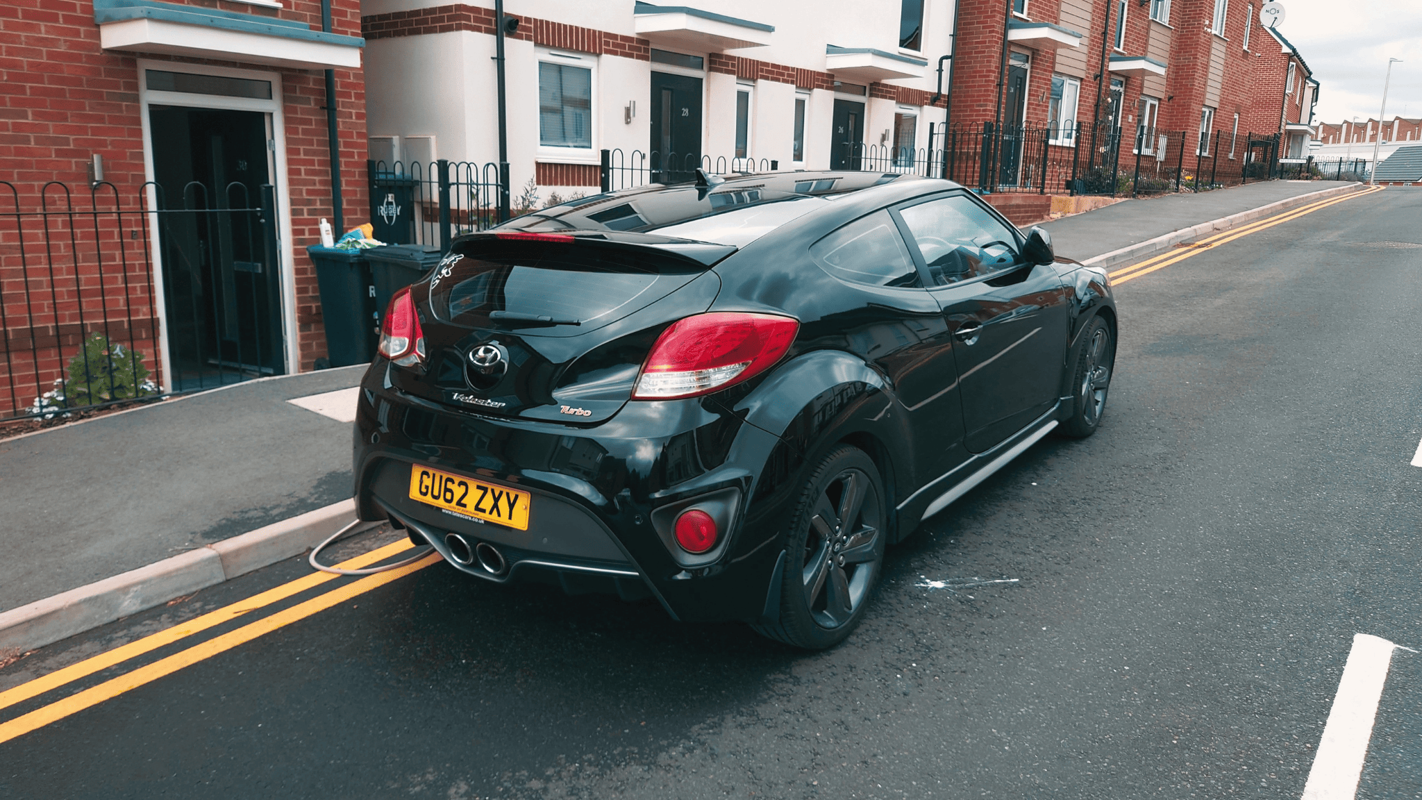 Hyundai Veloster Black Turbo